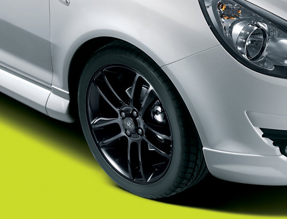Black Wheels On Your Corsa? Of Course!
