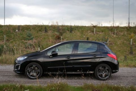 Peugeot 308 GT THP 200 - Full Test - Driving Spirit