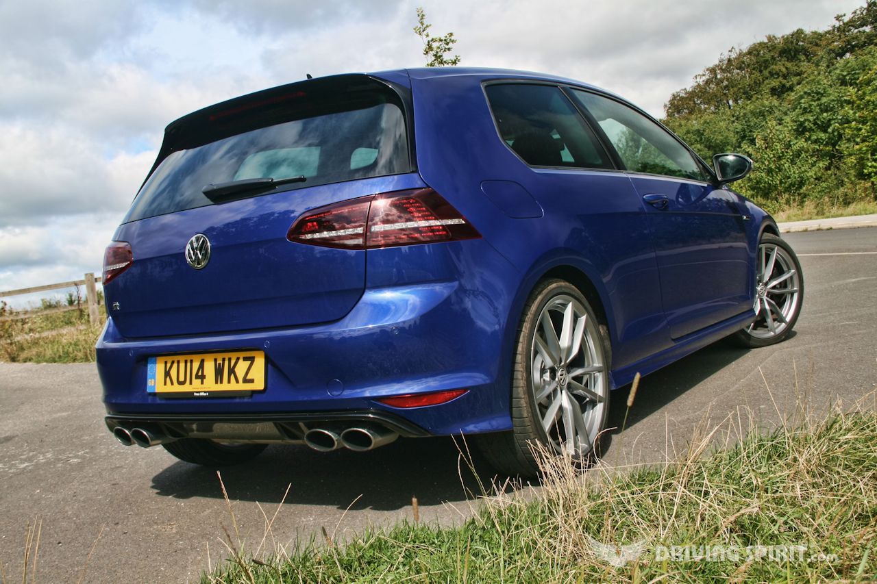 Volkswagen Golf R - First Impressions